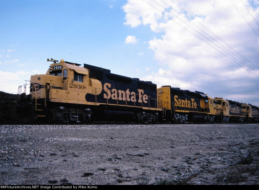 Santa Fe GP35 2930